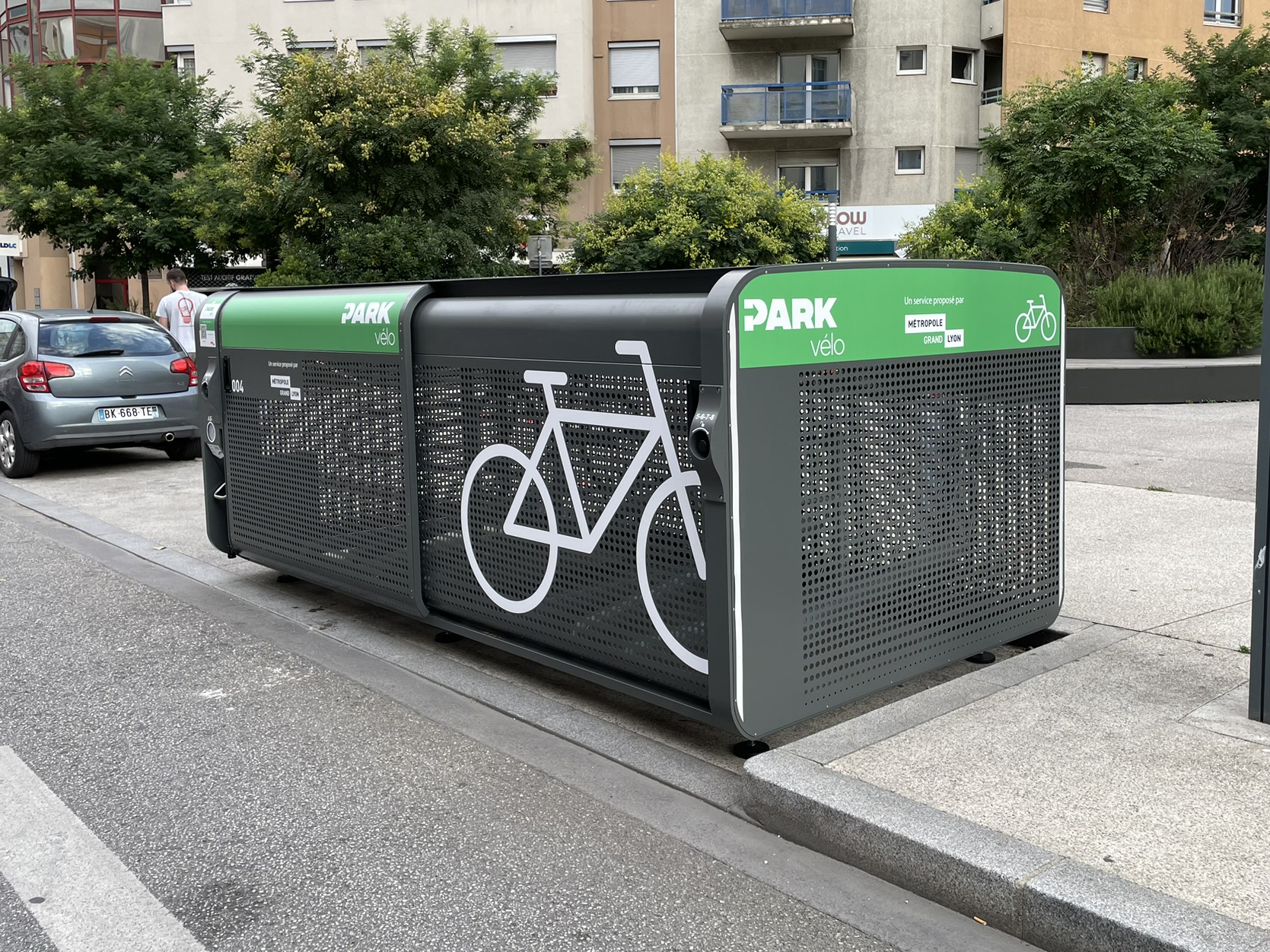 60 box vélo sécurisés déployés par la Métropole de Lyon - Altinnova