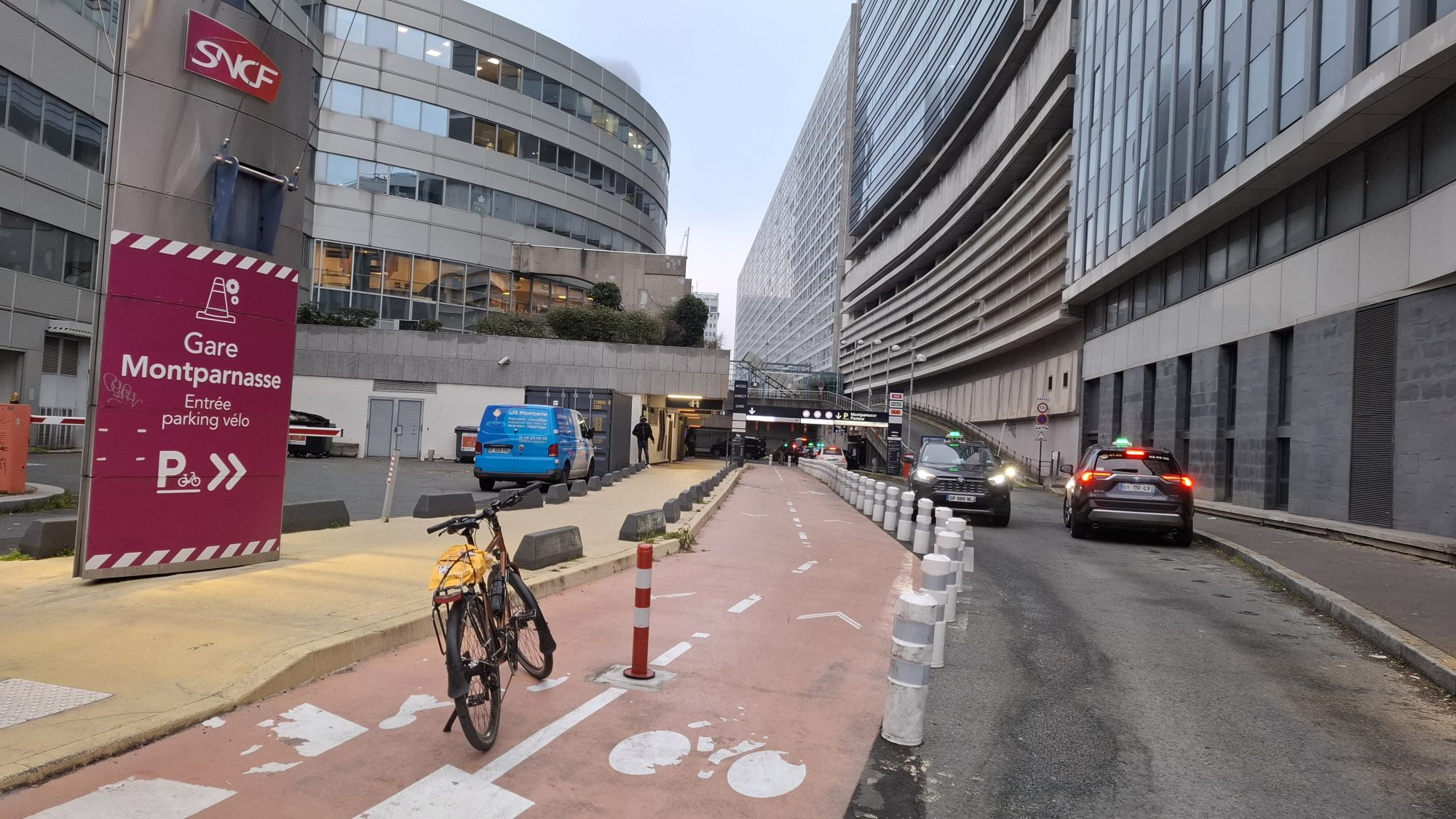 Parking Vélos en libre accès à la gare Montparnasse